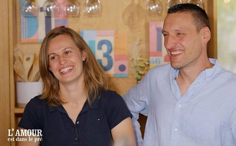 Clémence DRY in L'Amour est dans le pré